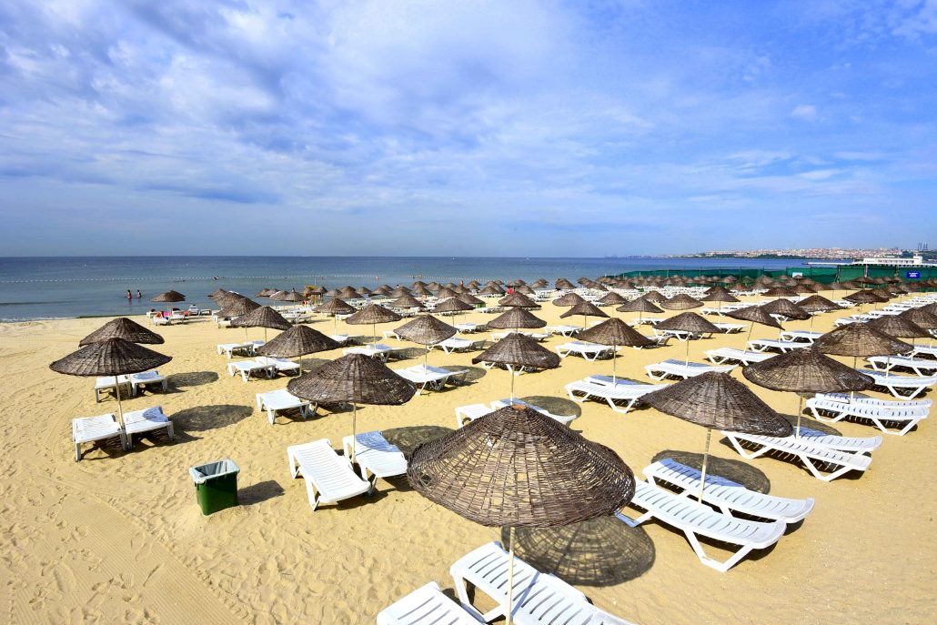 Güneş Plajı - İstanbul'un En İyi Plajları - Gezilecek Yerler - FilGezi